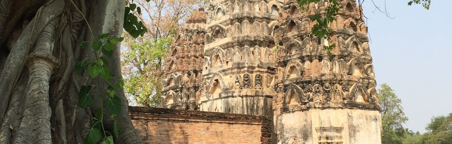 Wat Si Sawai from the side