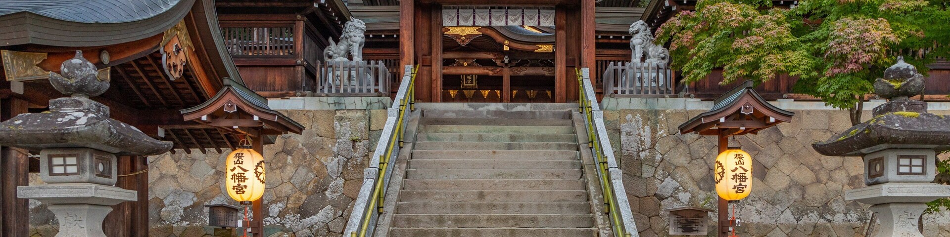 Sakurayama-Jinja which includes heritage elements and a temple or place of worship