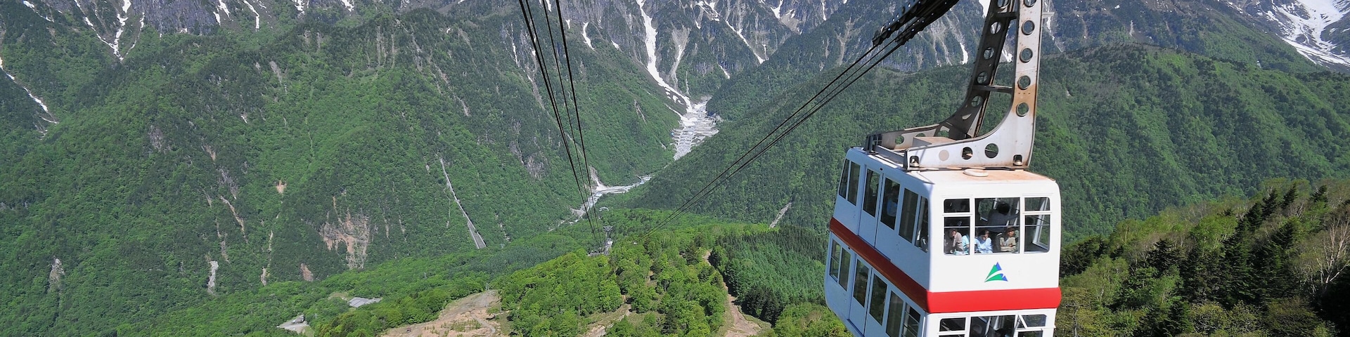 Shinhotaka Ropeway which includes a gondola, tranquil scenes and landscape views