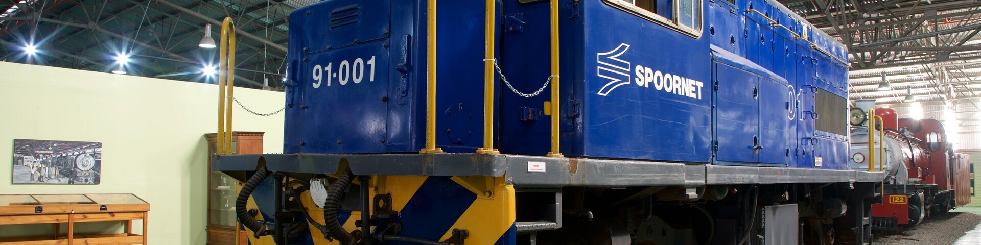 George featuring interior views