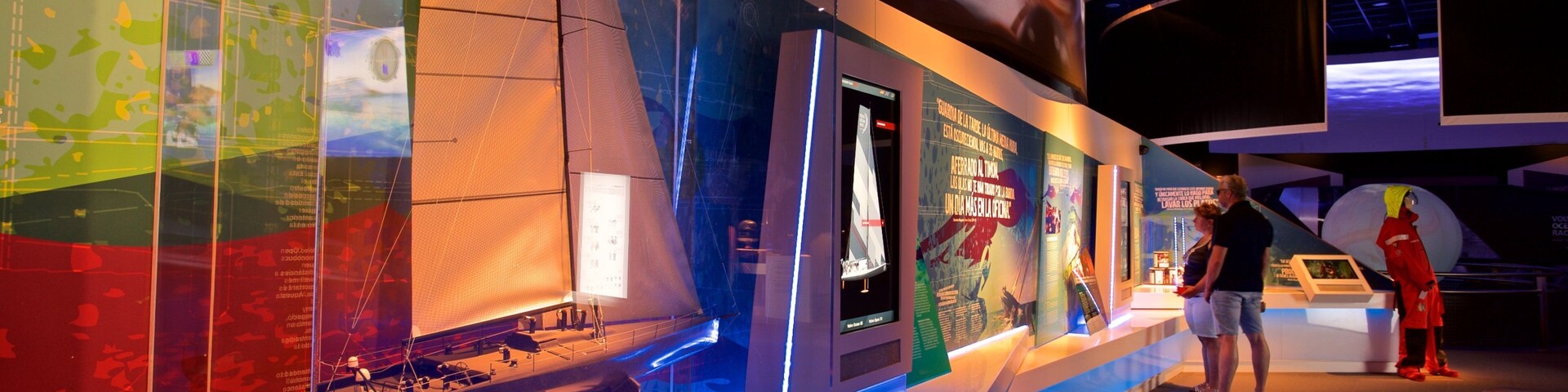 Museo Volvo Ocean Race which includes interior views as well as a couple
