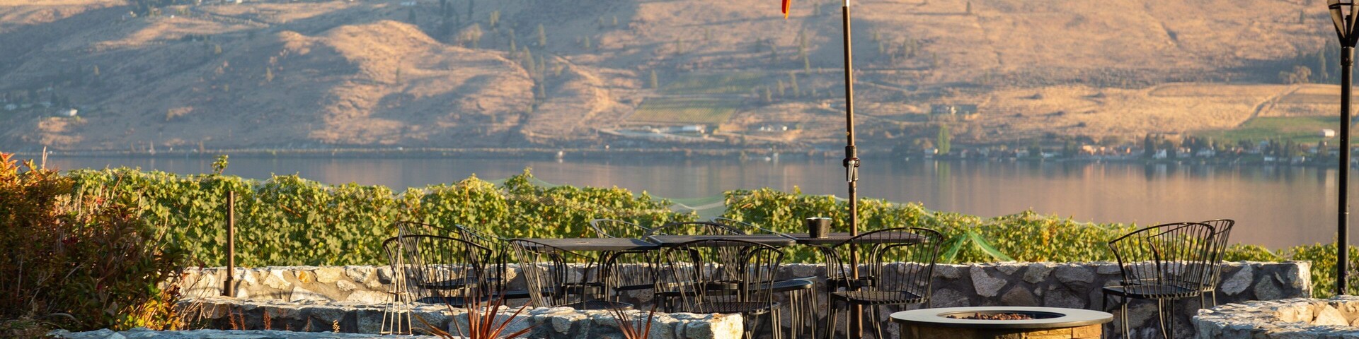 Benson Vineyards Estate Winery showing a garden