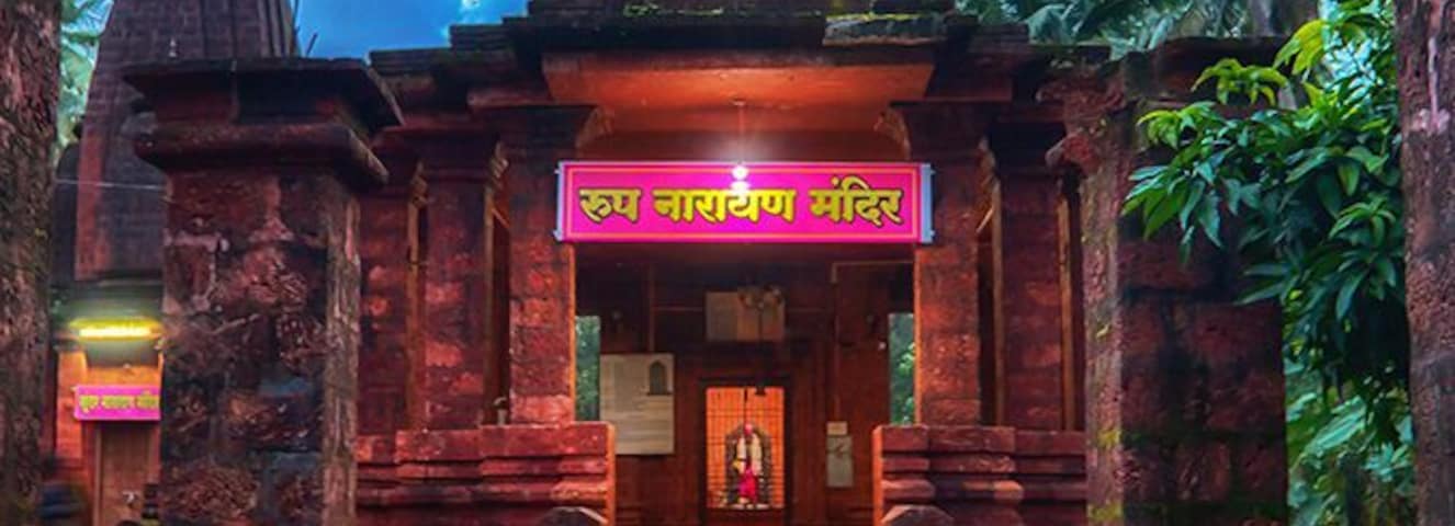 This Temple is near Diveagar Beach. Within 5 hrs drive from Mumbai, I must say it is one of the best beaches in coastal Konkan... less spoiled by tourism as compared to Alibag & Kihim.
#StunningStructures