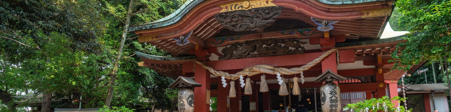 Yukigaya Hachiman Shrine which includes heritage elements
