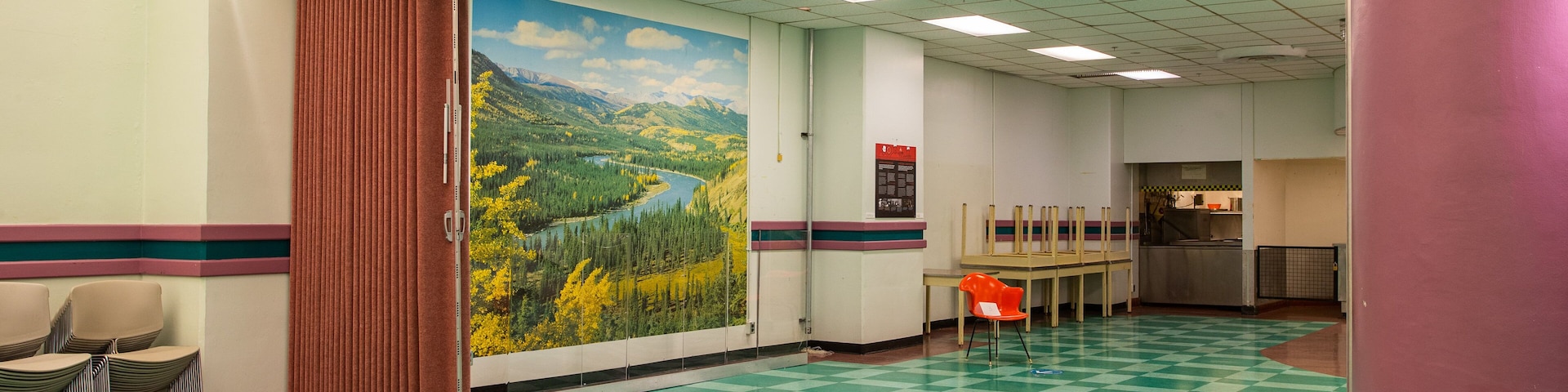 Diefenbunker which includes art and interior views