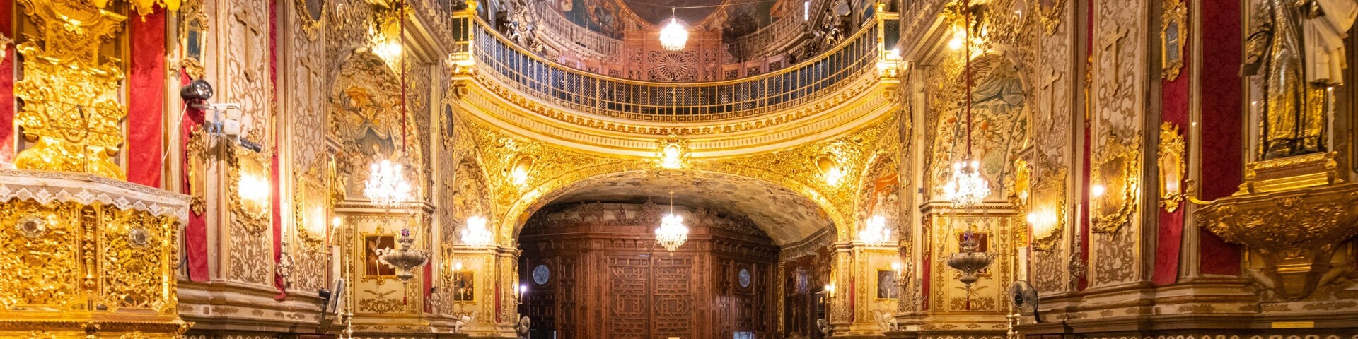 St Maarten and St Martin showing a church or cathedral, heritage elements and interior views