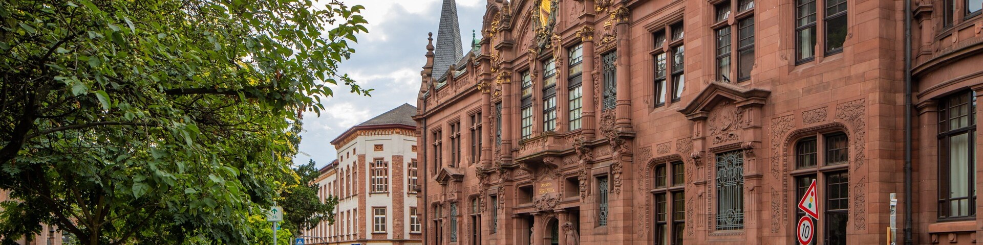 Universitätsbibliothek which includes a city and heritage architecture