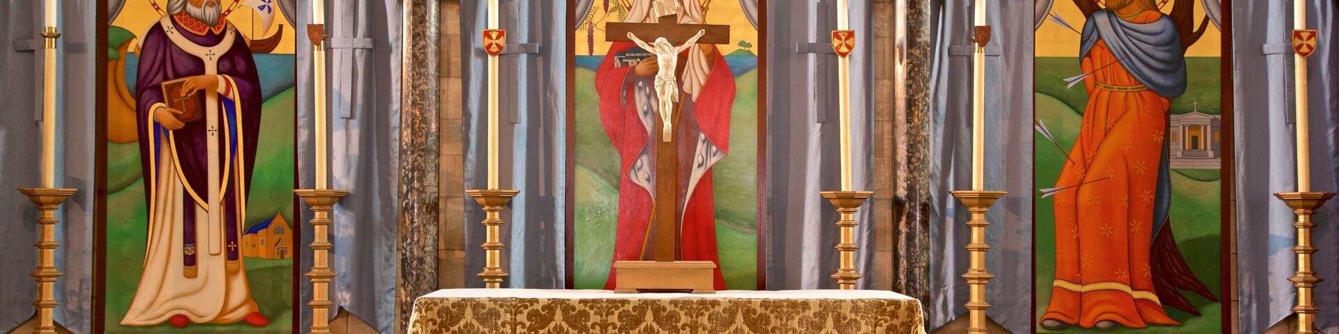 Saint John the Baptist showing art, interior views and religious aspects