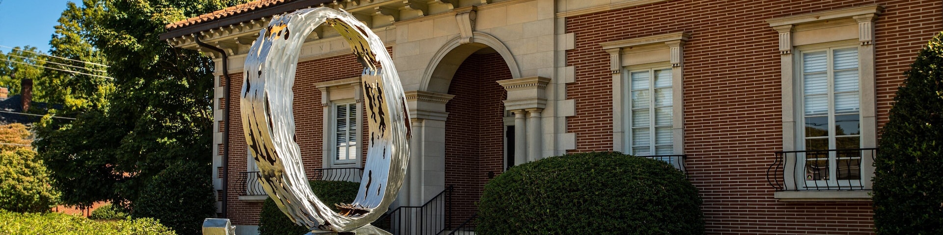 Quinlan Visual Arts Center