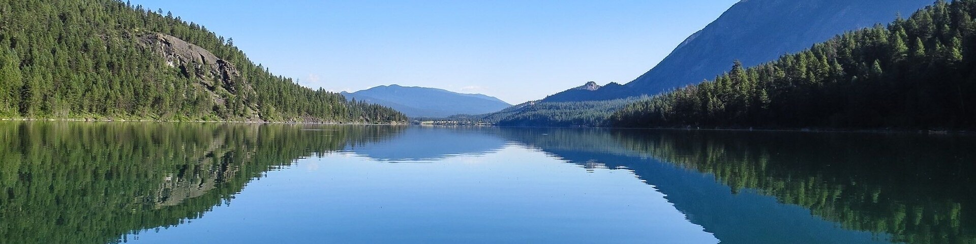 This has been our favorite campground for years. Located on the West side of the Rocky Mountains, in the East Kootenays, this campground and lake are guaranteed to please everyone; Fishing, hiking, swimming, and boating. Wildlife is abundant in the park. Can't wait to get back again this summer!