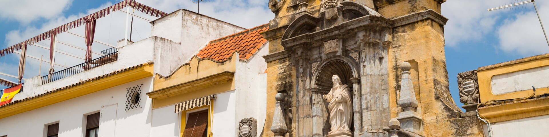 San Pablo Church featuring religious elements, heritage elements and a church or cathedral