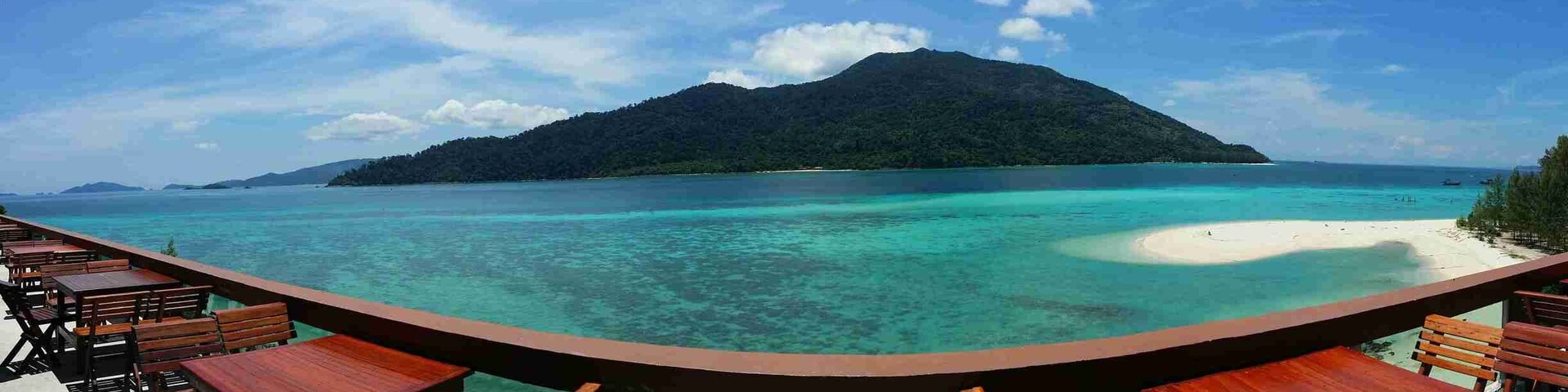 Mountain Resort hotel in front sea view