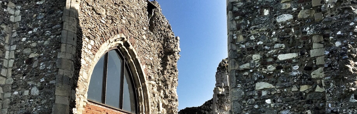 Leiston Abbey, old ruins and functioning music school #springfun