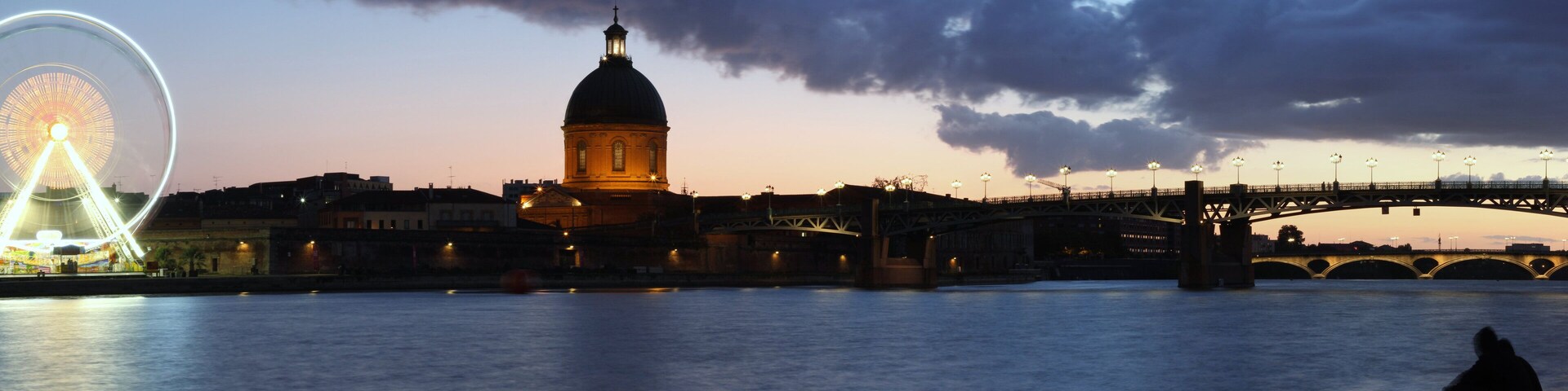 Panorama du Pont-Saint Pierre et Dome de la Grave
