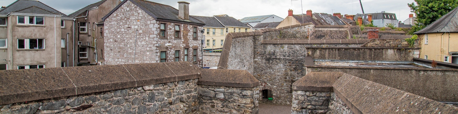 Elizabeth Fort featuring heritage elements and chateau or palace