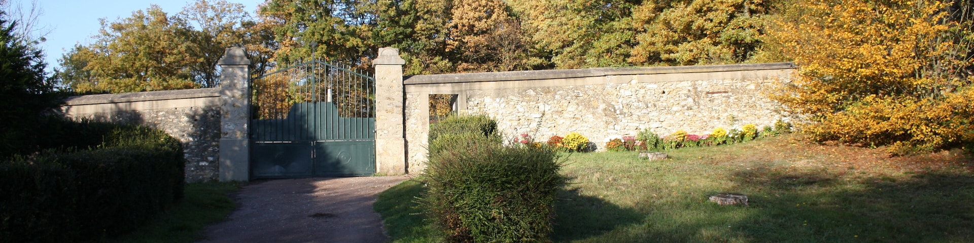 The cemetary of Janvry (Essonne), France.