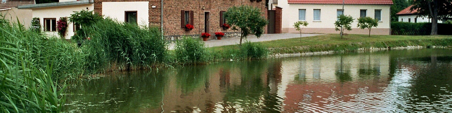 This is a photograph of an architectural monument. It is on the list of cultural monuments of Cörmigk (Könnern), no. 094 98073