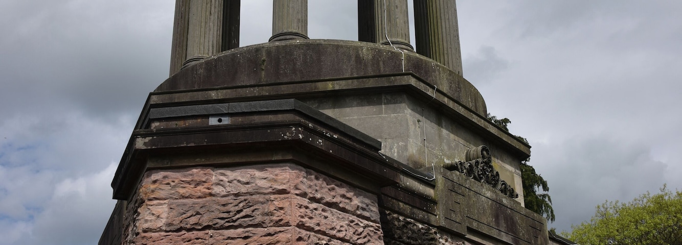 A monument to Robert Burns in his home village of Alloway.