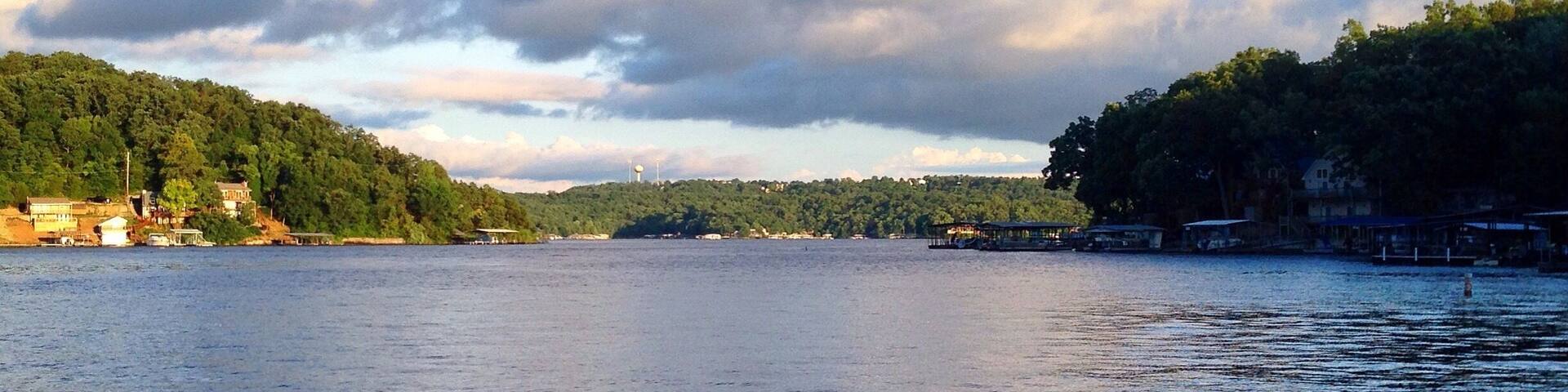 One of my favorite family spots growing up in Lake of the Ozarks. #missouri #lakeoftheozarks #lovemytown