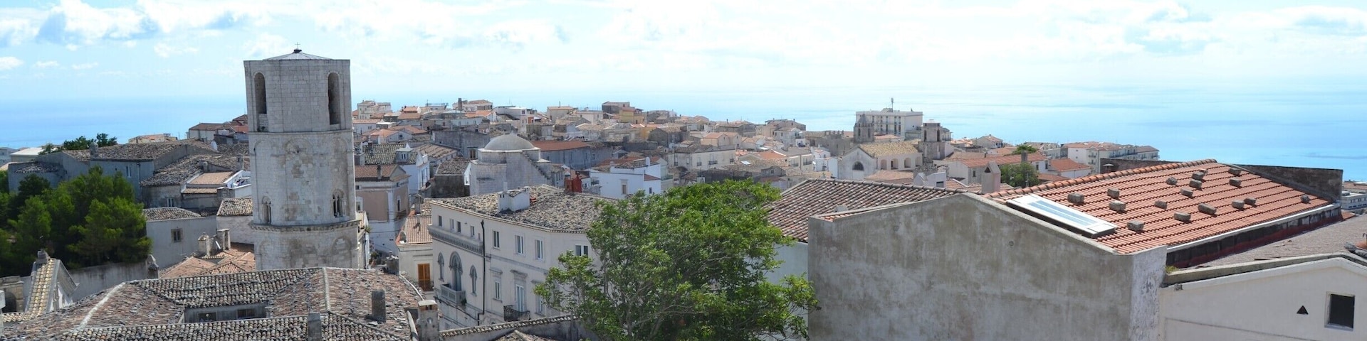 Monte Sant'Angelo castle, with bastions of different ages. The most ancient part, called Torre dei Giganti. 
Photo taken from one of the bastions overlooking the slopes of Monte Gargano.
#architecture