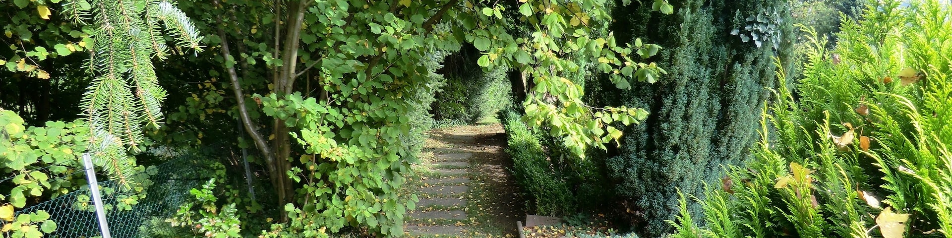 Hauptfriedhof Schweicheln-Bermbeck. Kapellenweg 15
