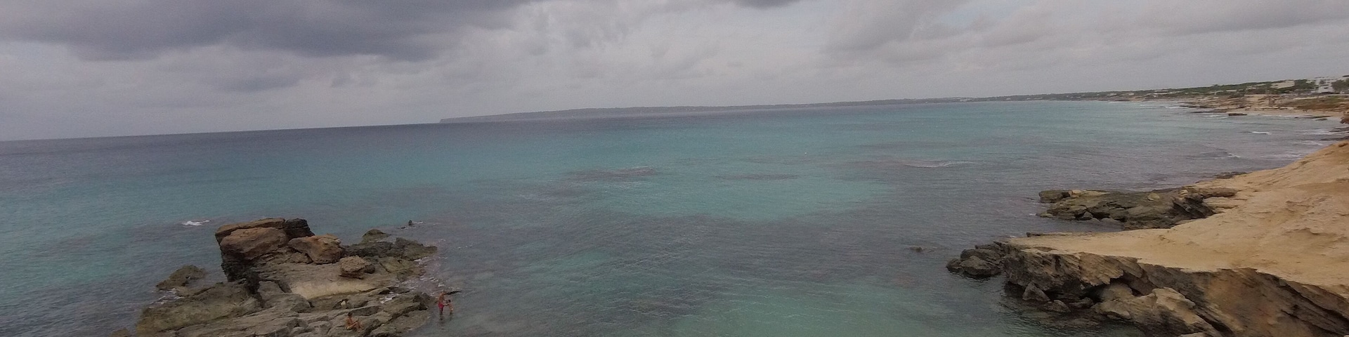 Cloudy day at Caló des Morts in Formentera, but it doesn't lose its beauty.
#lifeatexpedia #weloveourmarkets #EMEA