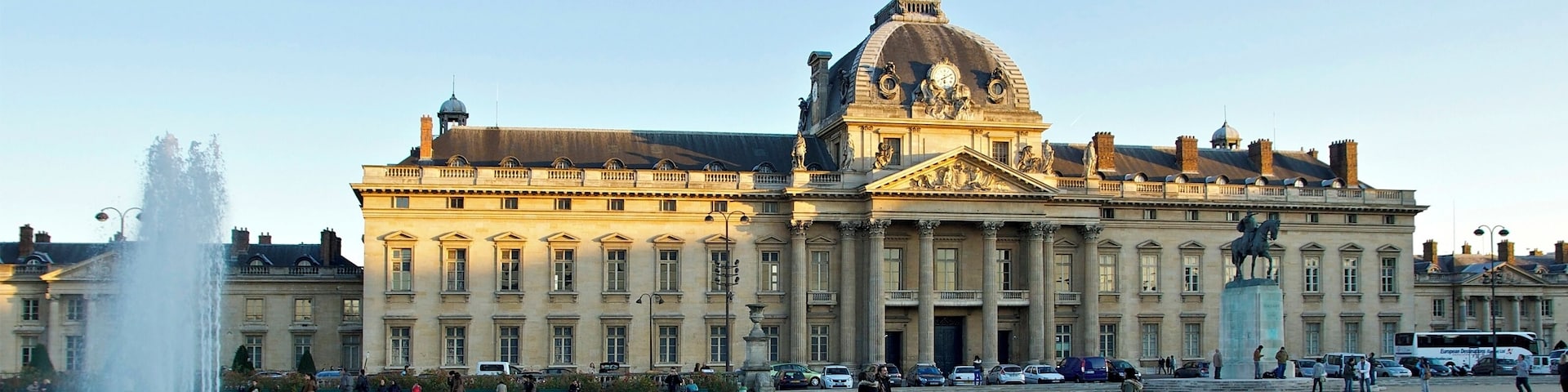Sunset over the Ecole Militaire, Joffre square in Paris 7th arrondissement.