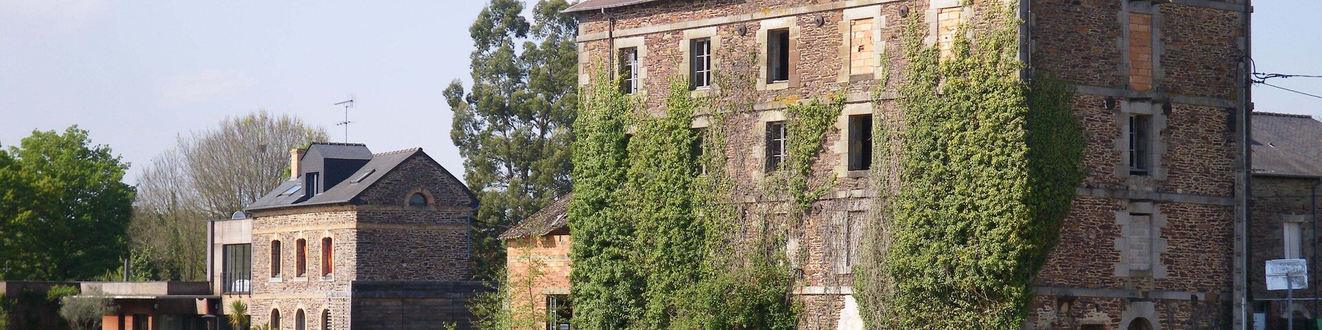 les anciens moulins d'apigné