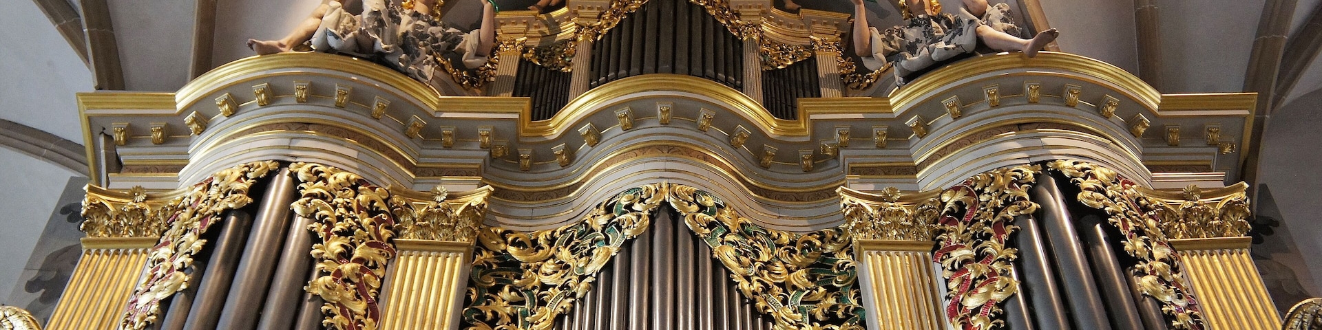 Der Dom zu Freiberg; Camera location 50° 55′ 12.72″ N, 13° 20′ 38.4″ E View this and other nearby images on: OpenStreetMap - Google Earth 50.920200; 13.344000 Große dreimanualige Silbermannorgel, 1711-1714 erbaut