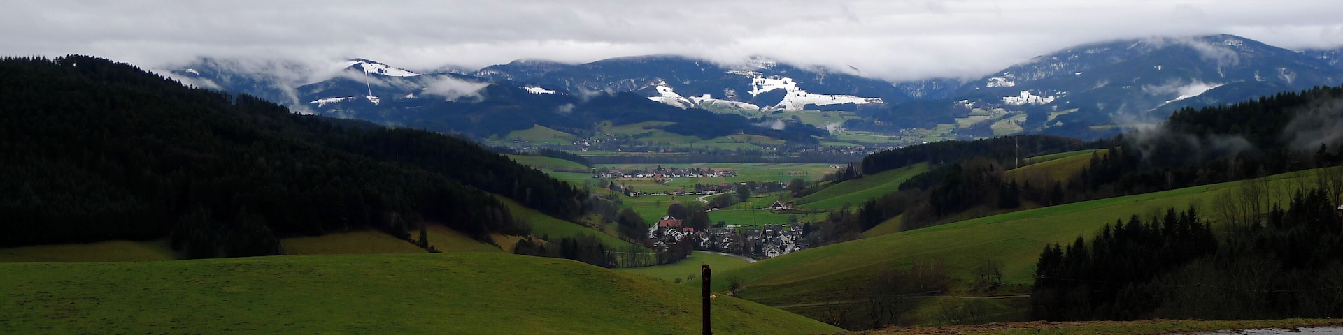 Schwarzwald, Blick Richtung Stegen und Kirchzarten
