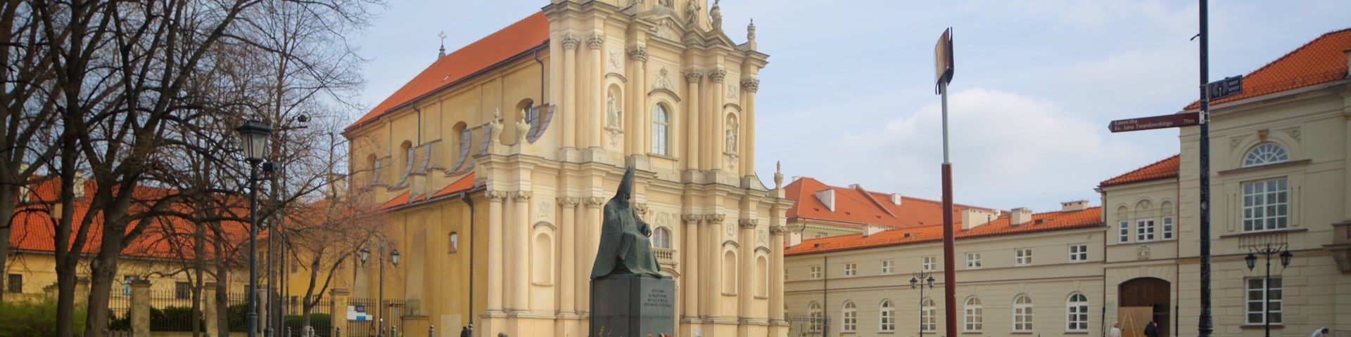 Warsaw featuring heritage elements, heritage architecture and a church or cathedral