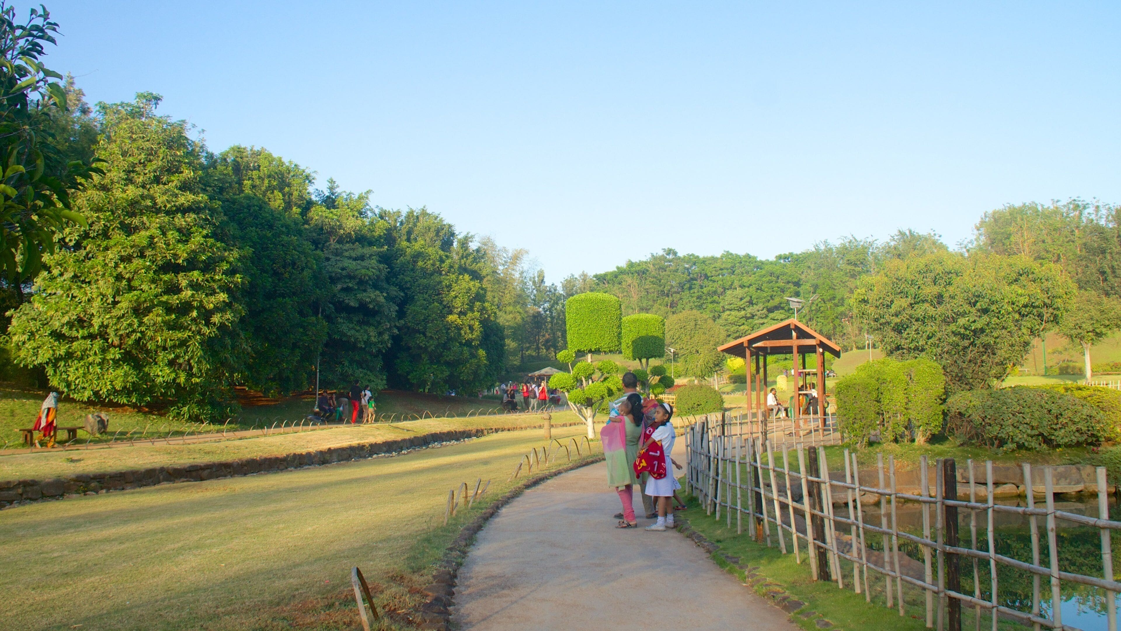 Pune which includes a garden