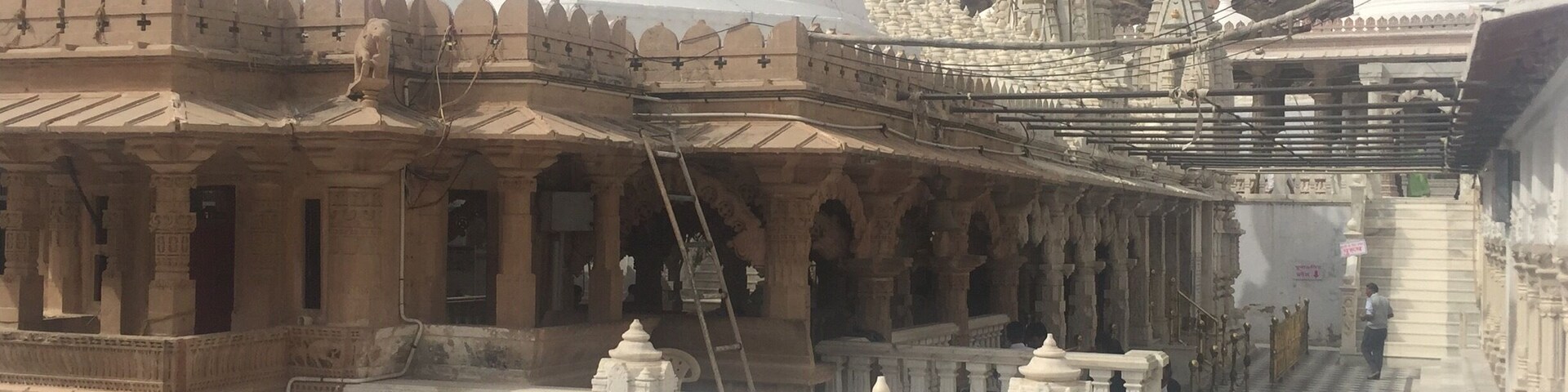 Nakoda is a place in the barmer district of Indian state of rajasthan,a holy place which is known for miracles. There is a high 58cm black coloured idol of parshva which is in lotus position.