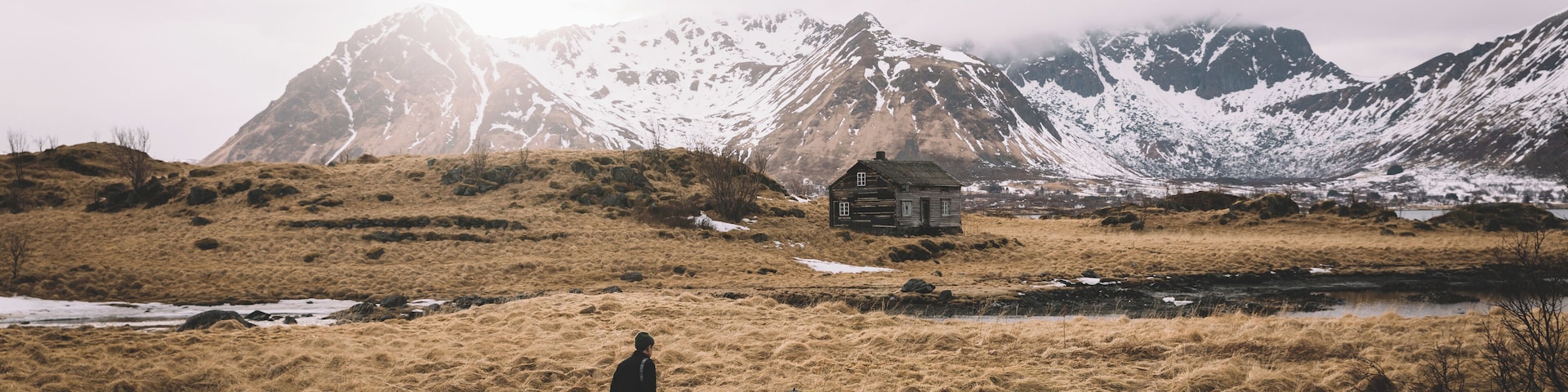 Almost at the cabin... the last stroll.
#cabin #nature #lofoten #outside #mountains #norway #adventure #shack
Make sure you follow me on:
https://www.facebook.com/ShotByCanipel/
https://www.instagram.com/canipel/