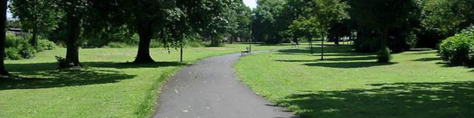 Small park. Killingworth. This small area of parkland separates Killingworth Village from Killingworth New Town