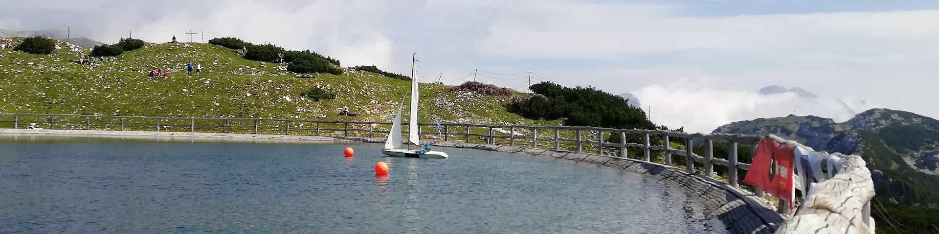 Regata on 2000 m high Mountain lake Zvoh