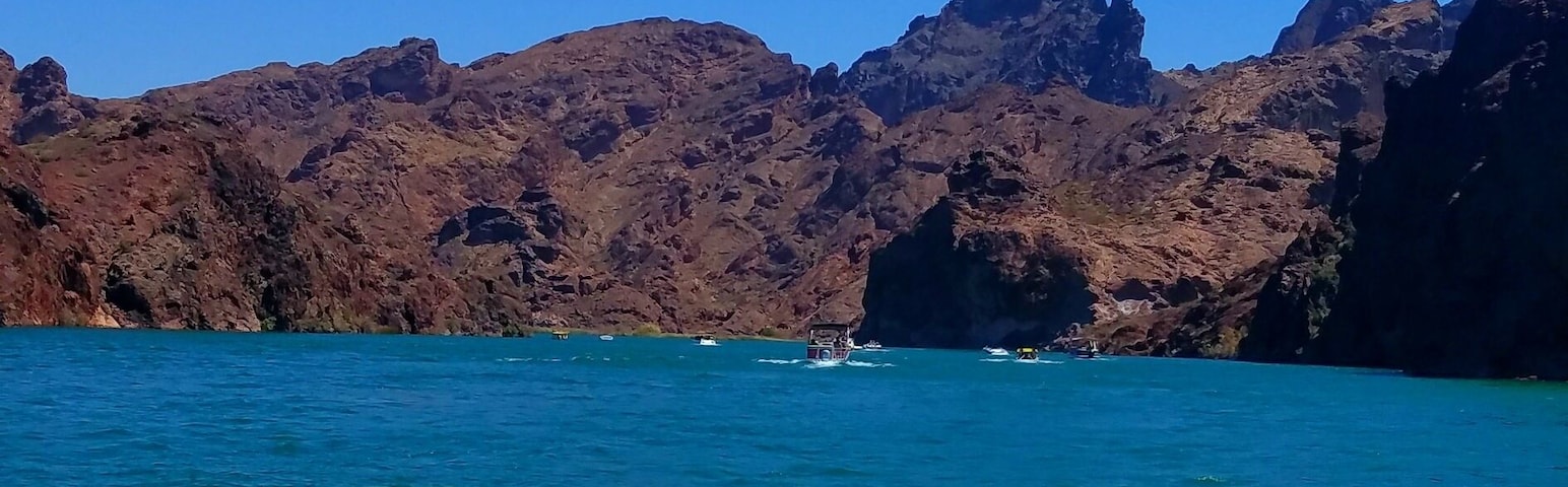 Perfect day for a boat ride down the river #springfun