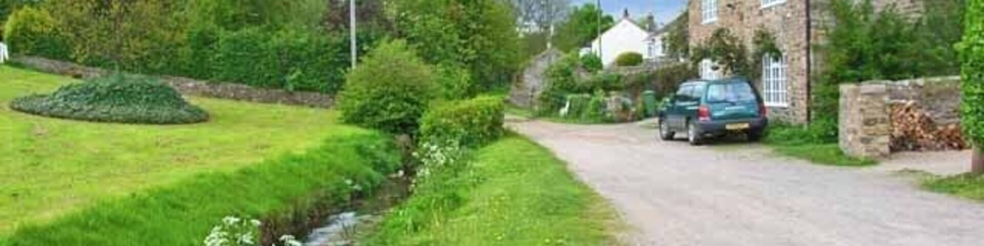 Tunstall Beck. At the eastern end of the attractive village of Tunstall