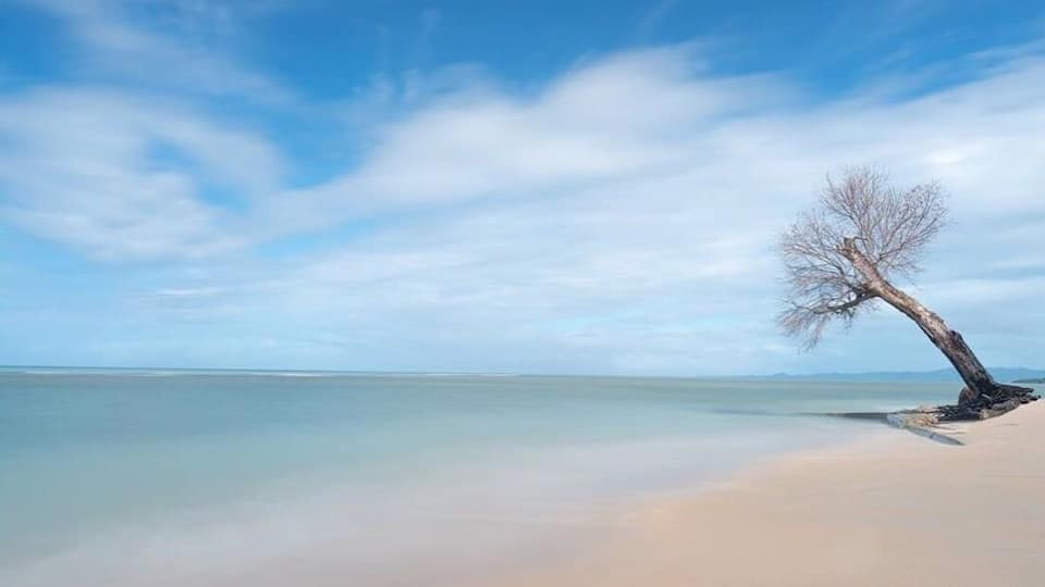 Mid- Morning after Hurricane María 2017.
Keeping the Faith.