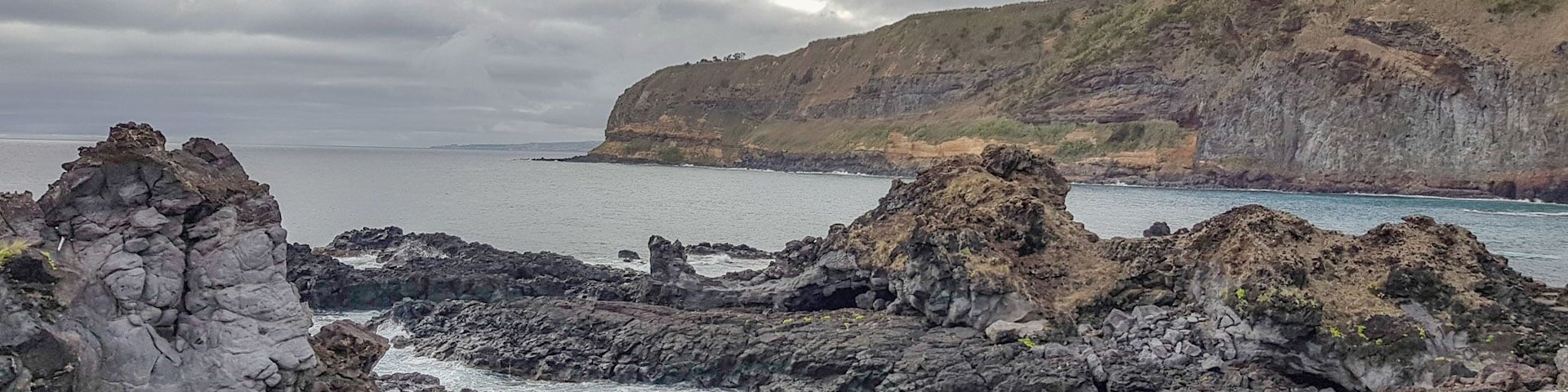In the harbour you will find a fantastic fish restaurant. One of the best I ever encountered.