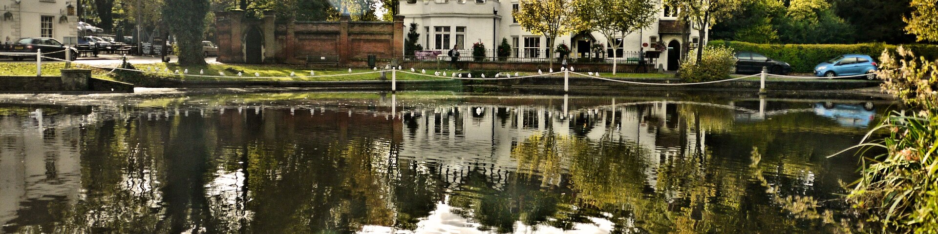 P1470257 Carshalton Ponds..