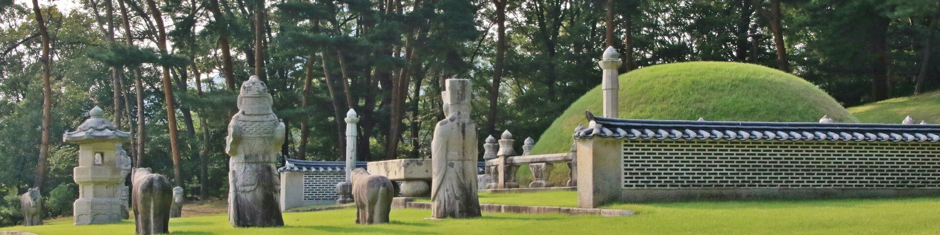 This media shows the cultural heritage monument in South Korea with the number:
