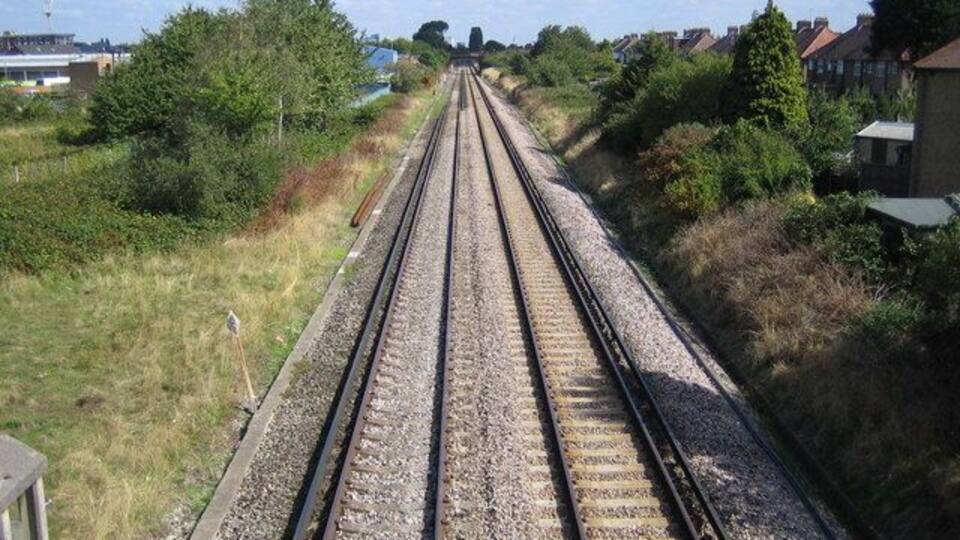 Hounslow to Isleworth railway line. The section of railway line between Hounslow and Isleworth stations is dead straight. This view was taken from the footbridge at the end of Stanley Road, looking towards Isleworth and Waterloo.