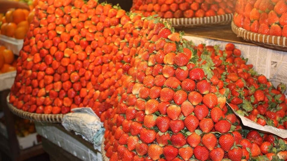 Fresh Strawberries, public market