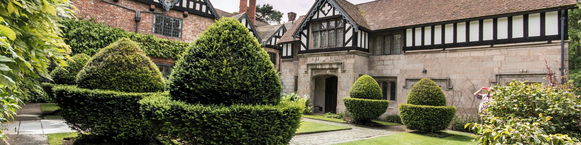 Baddesley Clinton medieval moated manor house Warwickshire National Trust