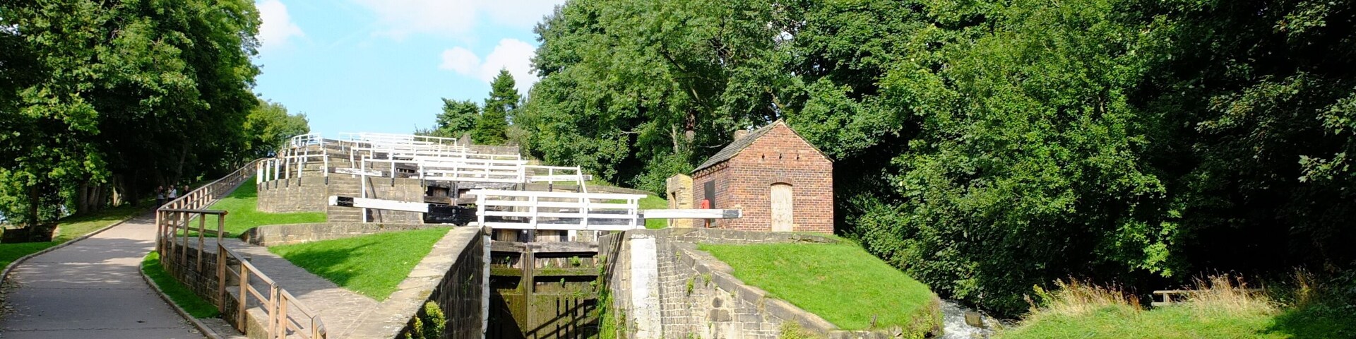 This is a photo of listed building number