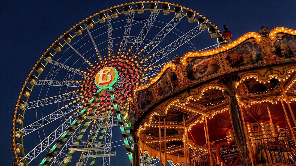 Every summer starting in mid-July, one of Germany's biggest fair is held by the Rhine River in Oberkassel, Düsseldorf. The fair goes on for 10 days with fireworks at the beginning and the end. There are plenty of rides to choose from along with different Biergartens and food stands. #LoveMyTown More info for the current event can be found here: http://www.rheinkirmes.com/