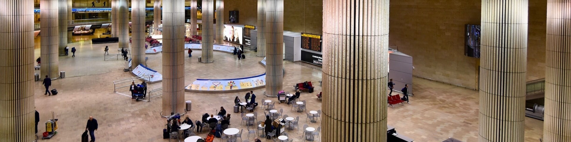 Tel Aviv Ben-Gurion International Airport, one of the beautiful Airport I have ever seen and it’s tight security check!
#Asia #Israel #TelAviv #airport #architecture #pillars