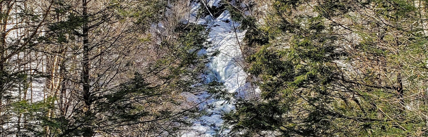 Frozen Sanderson Brook Falls in Chester
