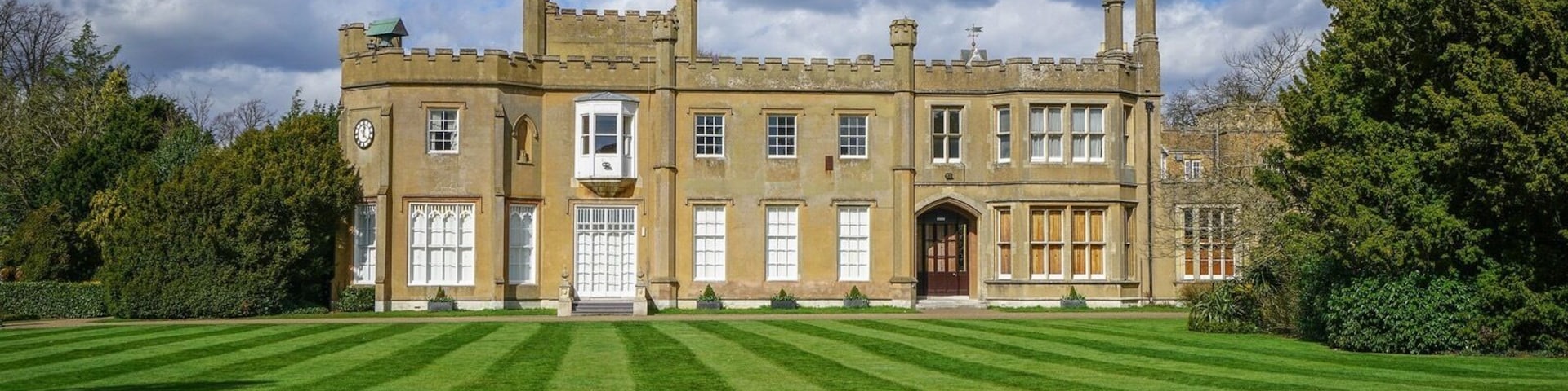 Nonsuch Lodge in Nonsuch Park.